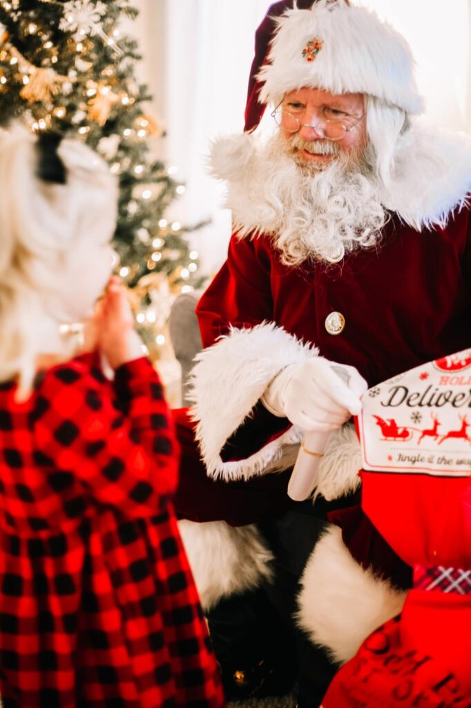 Santa Claus for Hire Austin - Rates - Cedar Hill - TX