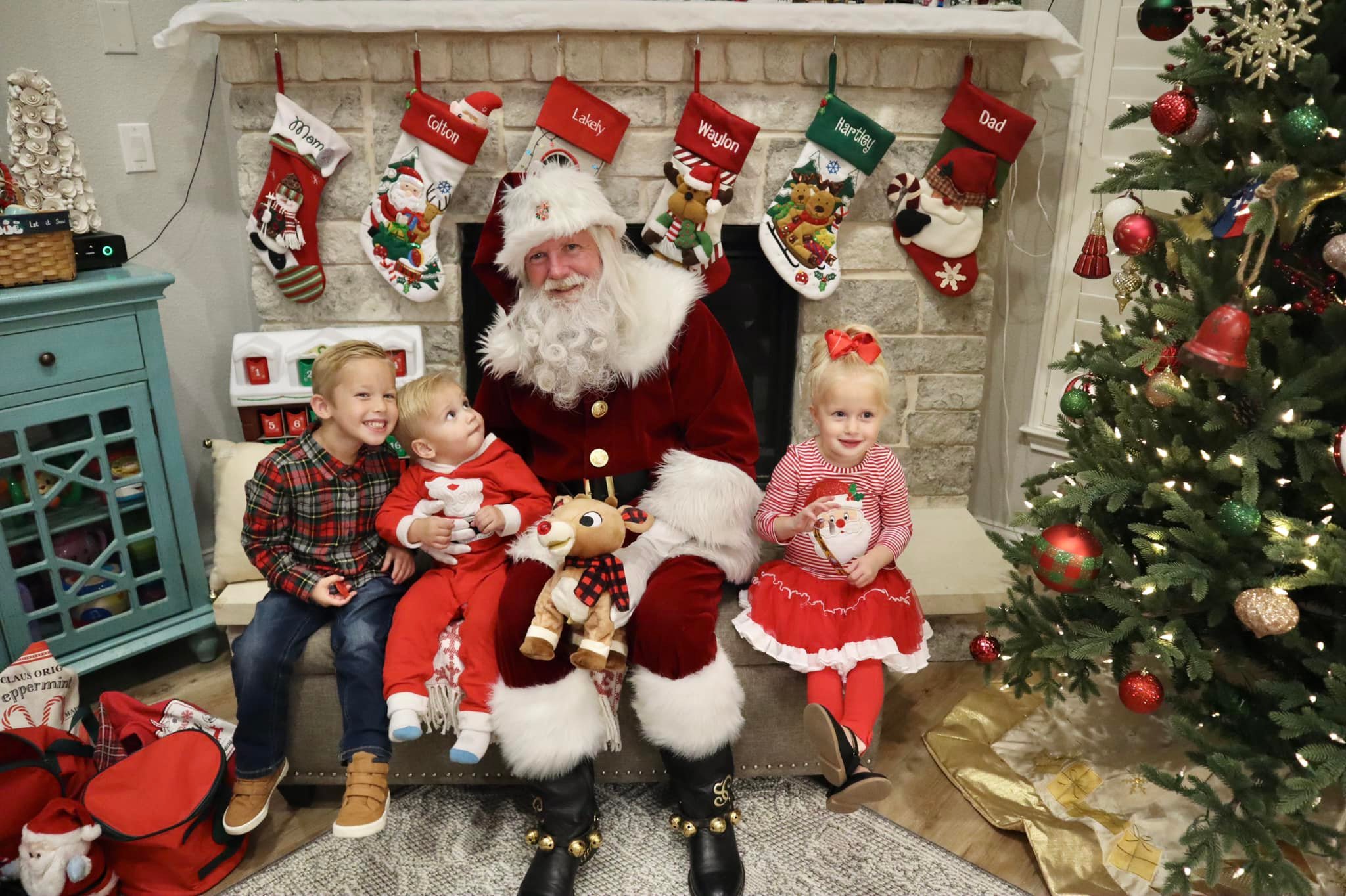 Santa Claus for Home Christmas Visits - Central TX - Austin